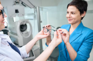 The Evolution of Eyeglasses: Trends Through the Decades